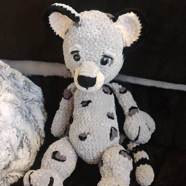 Cleo the Cheetah & Suki the Snow Leopard 2 in 1 Low Sew Crochet Pattern ...