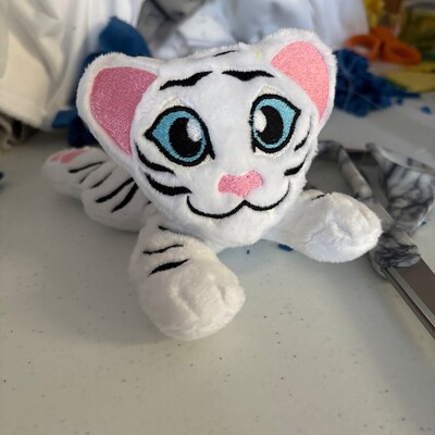 ITH Blue Dragon Sea Slug Plush Embroidery Pattern Adorable Blue ...