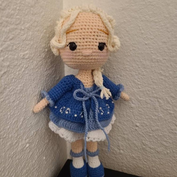 BUNDLE OF 2 Amigurumi Snow Dolls Inspired, Sisters Amigurumi Doll Pdf ...