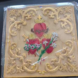 Agnus Dei Pall Hand Embroidered - Etsy