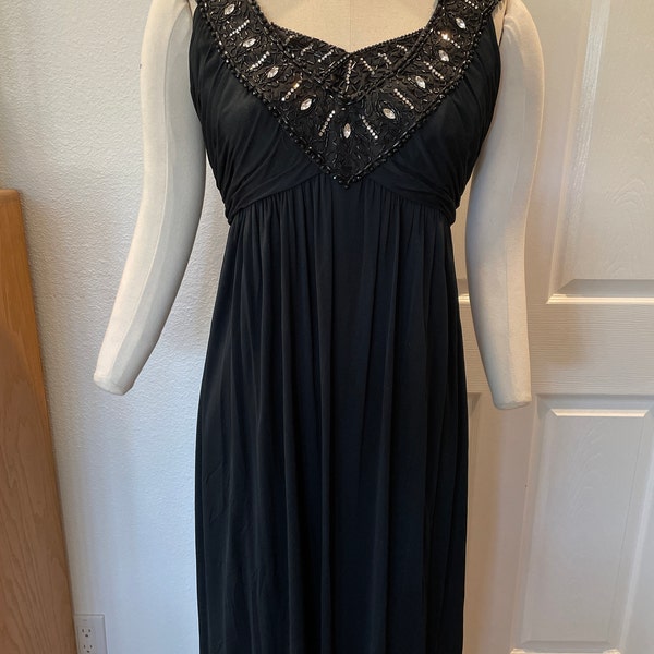 Vintage Mccall's 3966; ©1974; by 70s Designer Halston - Reversible Poncho-cape; Buttoned ...