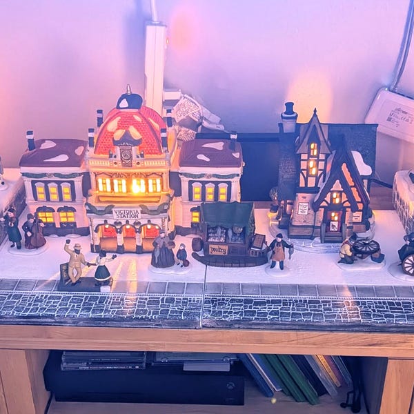 HALLOWEEN Fall Village Display Platform for Lemax / Department 56 ...