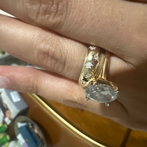 Diamond Starburst Ring / 14k Solid Gold Star Setting Diamond Ring ...