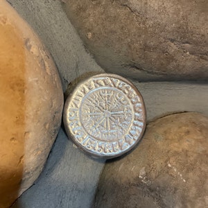 Anglo-saxon WOLF HEADED SERPENT silver Sceat 600S A.D. Graphite Coin ...