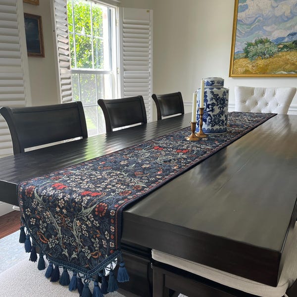 Black Floral Table Runner With Tassel Farmhouse for Home Kitchen Dining ...