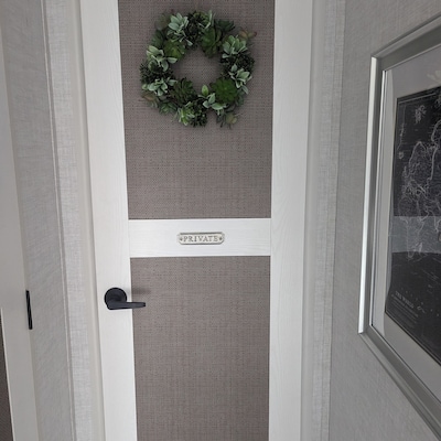 Solid Brass loo Door Sign in a Choice of Three Finishes Polished Brass ...