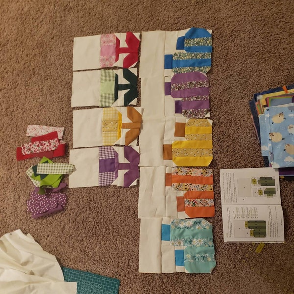 Partial Eclipse Quilt Pattern in Two Sizes - Robin Pickens RPQP-PE155, Charm Pack and Layer Cake ...