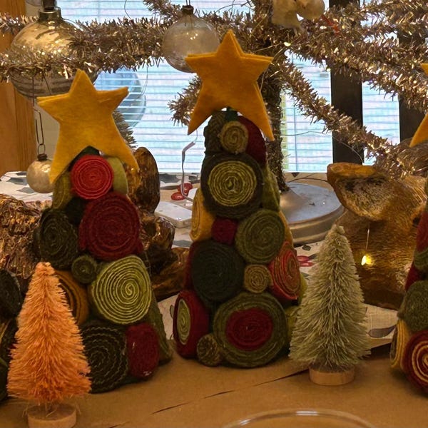 Christmas Woolly Tree Kit - Kid's Craft - Hand-dyed Wool - Etsy