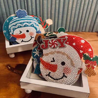 Chunky Rustic Wood Mittens CHRISTMAS ORNAMENTS Pair White Red Black ...