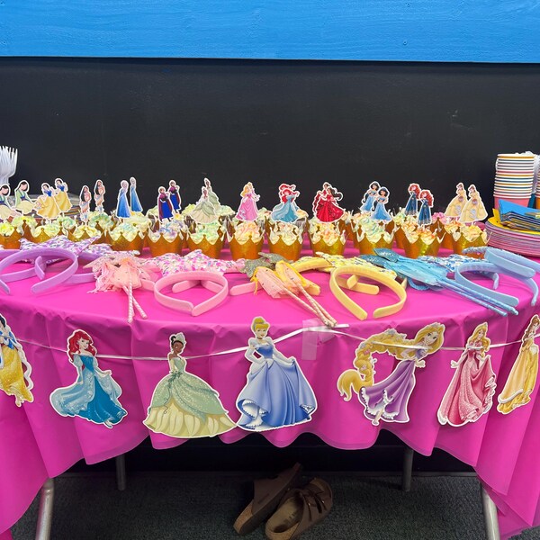 Dumbo Cake Topper, Dumbo Party Decorations, Dumbo Carnival Birthday ...