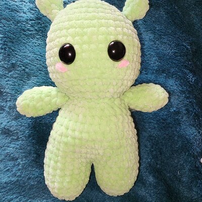 Space Alien Crochet Pattern, Crochet Alien Pattern, Amigurumi Alien ...