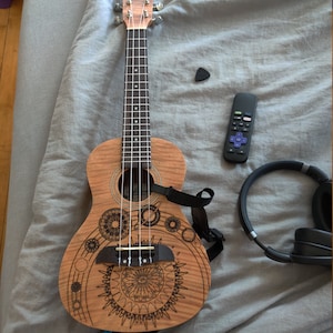 Engraved "abstract Design" Ukulele - Etsy