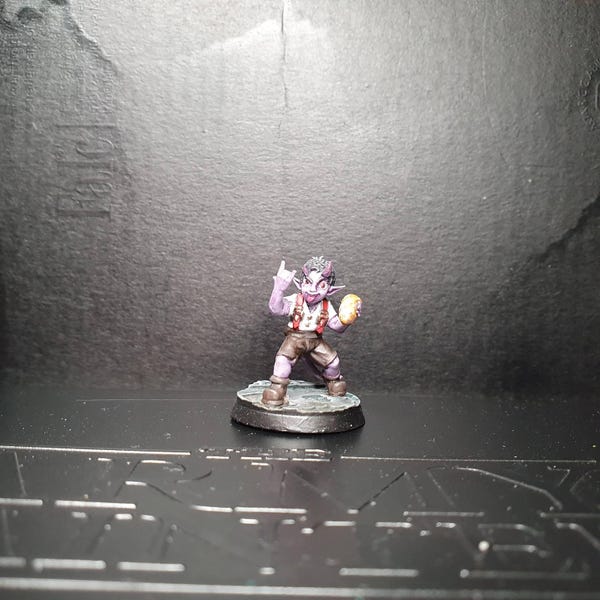 Female Warrior Miniature Paladin Defender Mini Dungeons and Dragons ...