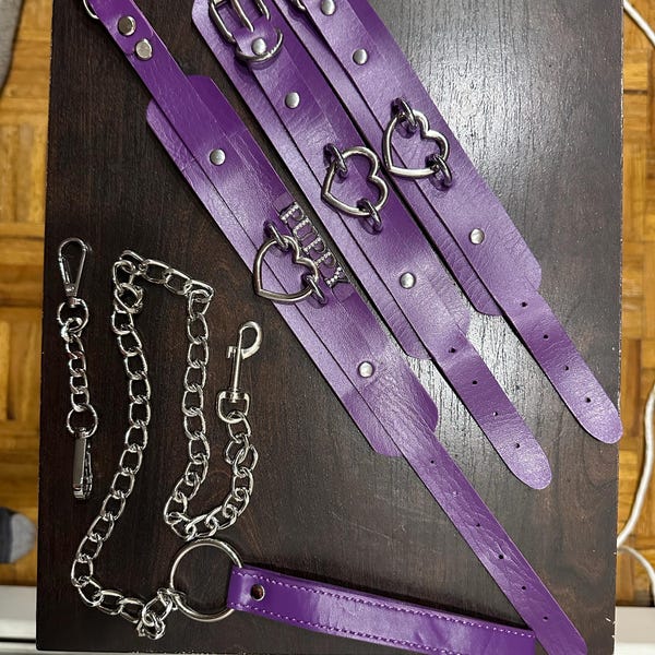 Queen of Spades Elastic Choker or Pendant Necklace. QOS. - Etsy