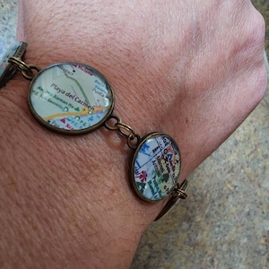 Map Keychain. You Select Location. Anywhere in the World. One Map ...