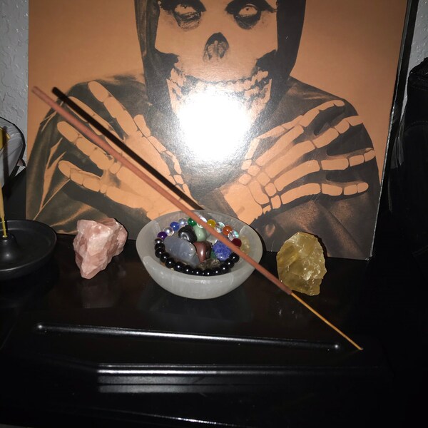 Coffin Shaped Rustic Wooden iPad Stand - Tablet-holder- Kitchen Tablet ...