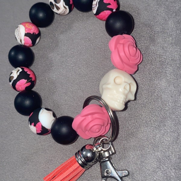 Beaded Skull Print Keychain Bracelet - Etsy