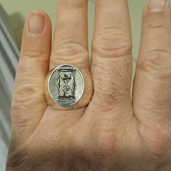 Custom Memorial Photo Ring With Birthstone, Personalized Portrait Ring ...