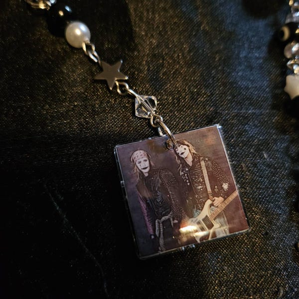 Deftones 'around the Fur" Album Inspired Beaded Keychain / Phone Charm ...