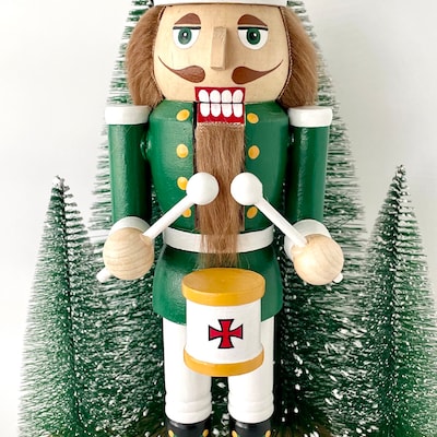 Custom Nutcracker Nutcracker Figurine Personalized Nutcracker Hand ...
