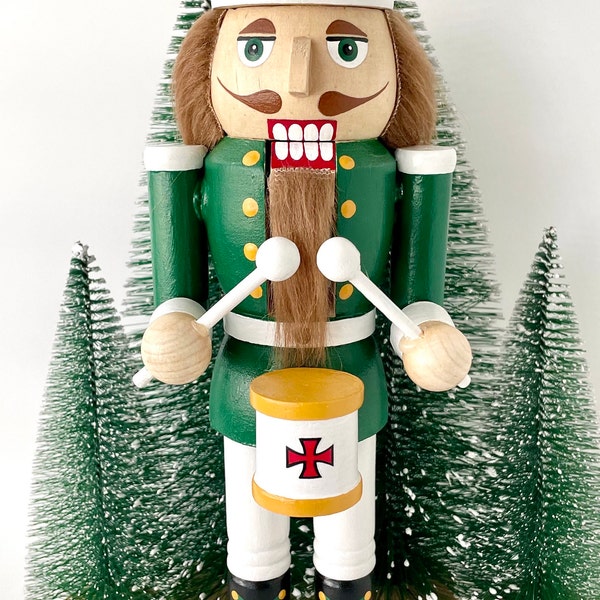Custom Nutcracker - Nutcracker Figurine - Personalized Nutcracker ...