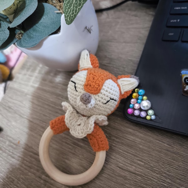 Lucy Fox CROCHET PATTERN, Baby Rattle Crochet Pattern, Crochet Fox ...