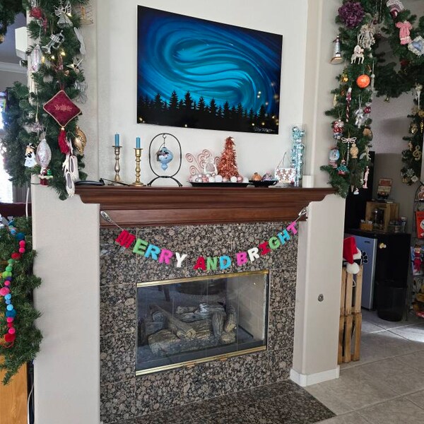 Merry and Bright Garland/ Christmas Garland/ Felt Ball Garland/ Holiday ...