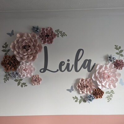 Paper Flower Set FREE Name Sign Nursery Paper Flowers Paper Flower ...