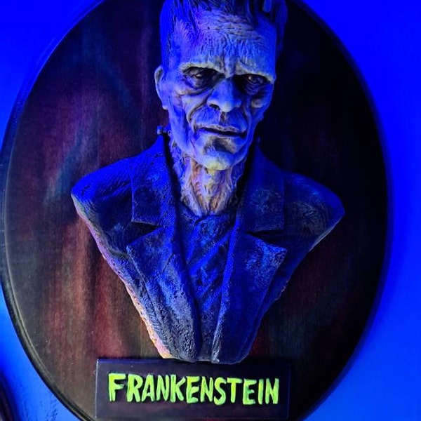 Tarman Bust With Trioxin 245 Canister Base 1/4 Scale Resin Model Kit ...