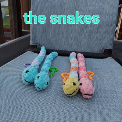 Crochet PATTERN Snake Keychain No Sew Amigurumi Tutorial PDF - Etsy