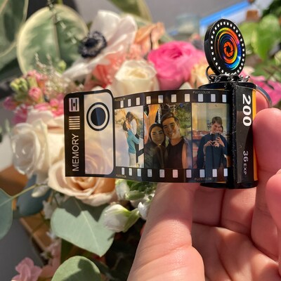 10-40 Photos Keychain Film Roll, Personalized Camera Film Roll Keyring ...