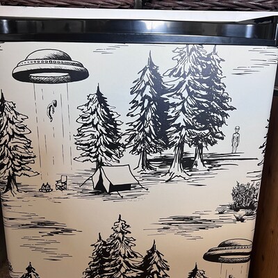Alien Wallpaper Alien Abduction Toile by Somecallmebeth Jumbo Black ...