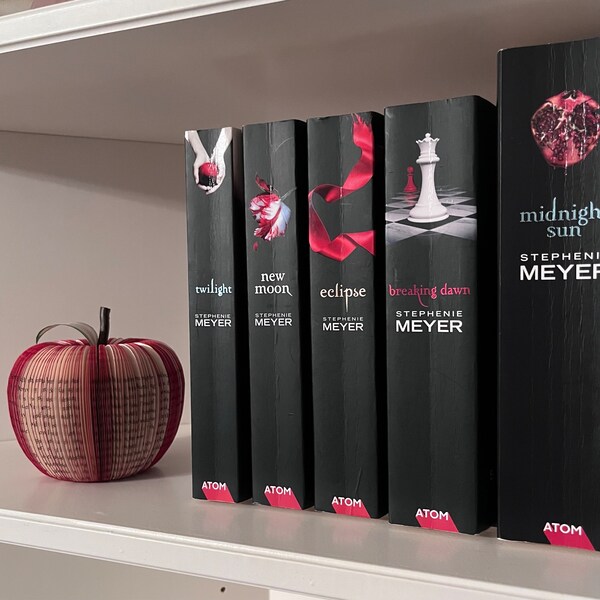 Personalized Twilight Apple - Red Apple - Handmade From Twilight Book ...