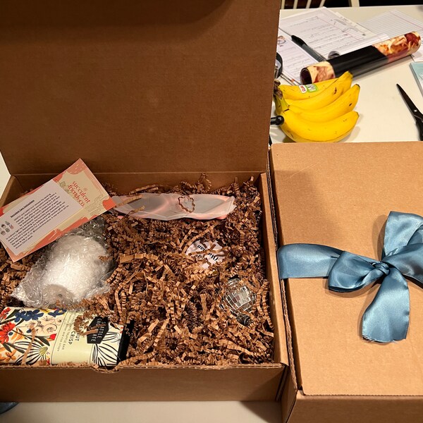 New Employee Gift Box | New Hire Gift | Welcome to the Team | Admin Day Gift | New Coworker Gift ...