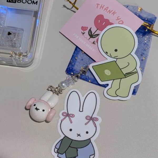 Cute Green Guy With Headphones Charm | Phone Charm | Keychain | Cute ...