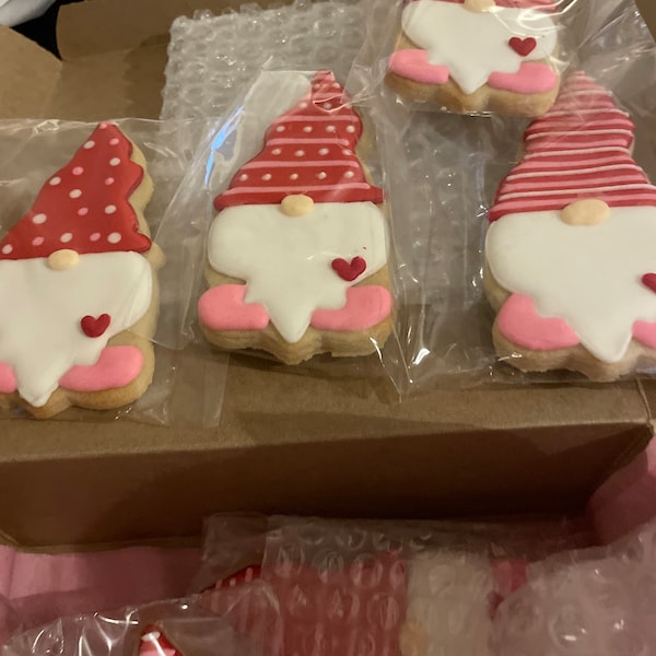 Valentine Gnome Cookies 1 Dozen - Etsy