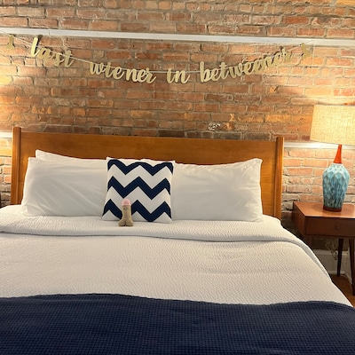 Last Wiener in Between Her Banner, Bachelorette Party Decorations ...