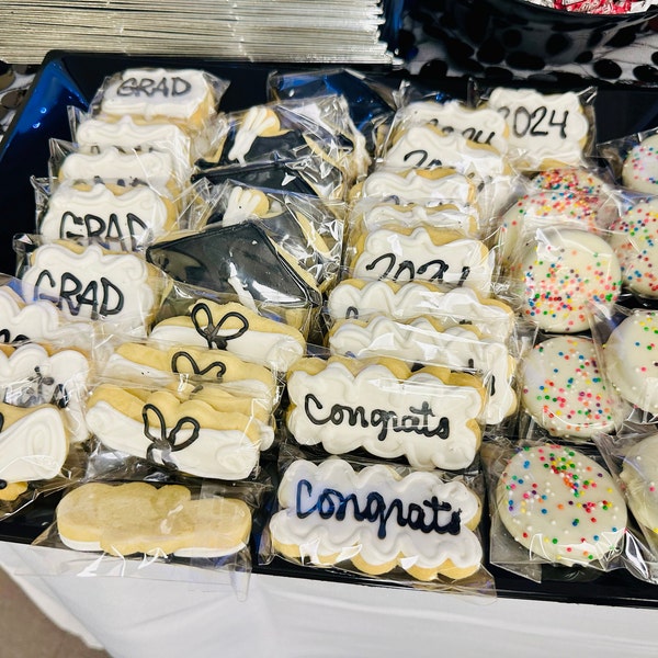 Graduation Sugar Cookies - Grad Party Favors - Grad Party Sweets - Etsy
