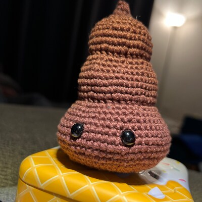 Rainbow Poop Crochet Pattern Kawaii Amigurumi Toy, Crochet Poop Pattern ...