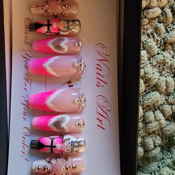 Unique Dice Nails Press on Nails, Crystal Leopard With Charm Fake Nails ...