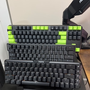 3D Printed Triple Tier Keyboard Display Stands - Etsy