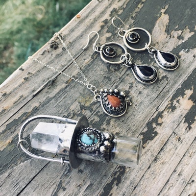 10 Pcs Assortment of Stone Embellishment Cabochons 14x10mm Teardrop ...