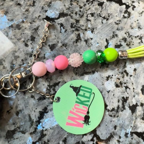 Glinda Elphaba Keychain Wicked Movie Keychain Purse Accessories Gift ...