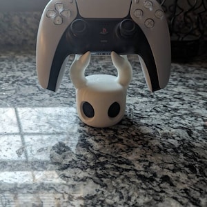 Hollow Knight Stand for All Controllers, Gift for Gamer, Indie Game ...