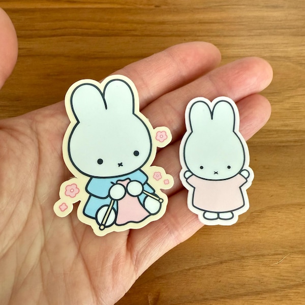 Love My Puter Green Guy Sticker, Cute Blind Box Sticker, Trinket ...