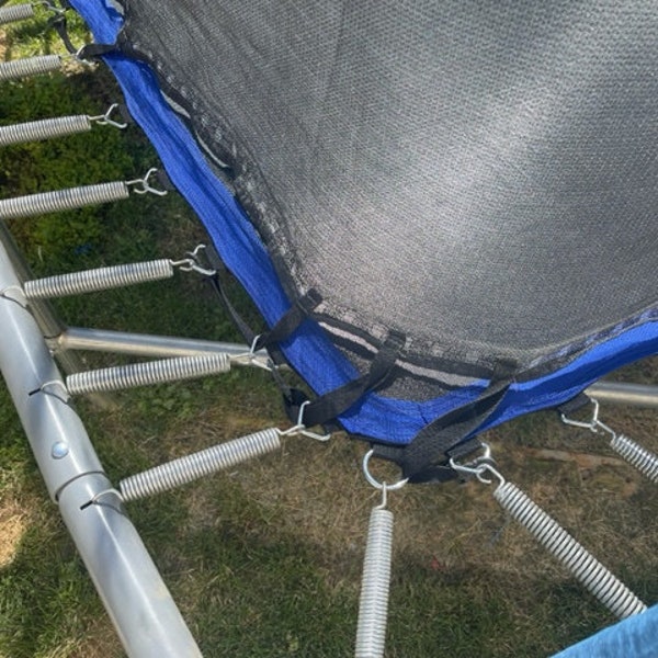 Round Trampoline Mat for 14' Round Trampoline With 104 Rings Uses 8.5 ...