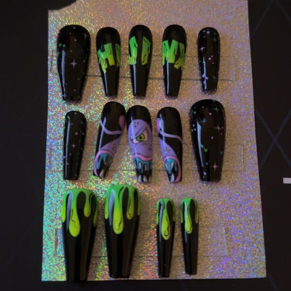 Its a Trip Hand Painted Full Press on Nail Set - Etsy