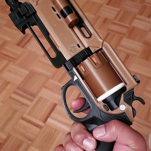 Predator Gauntlet Forearm Bomb Selfdestruction Cummunicator - Etsy