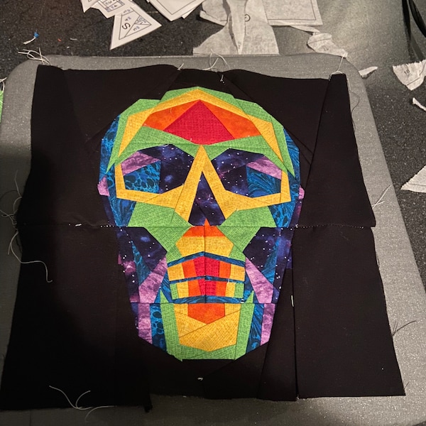 Fractured Skull 10" Block - FPP Pattern - Etsy