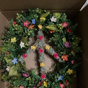 RAINBOW PEACE Sign Wreath - Etsy